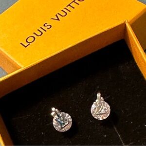 Jewelry | Lv Logo Silver Sparkle Stud Earrings | Poshmark